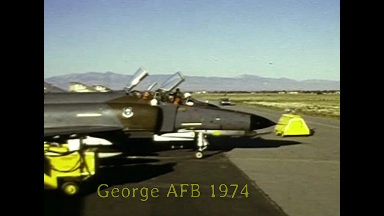 George AFB 1974 Air Refuelling - YouTube