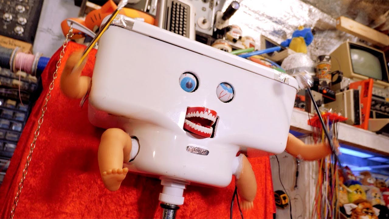 ROBOT TOILET THEREMIN MACHINE OF DOOM - JUNK ROCK TV - YouTube