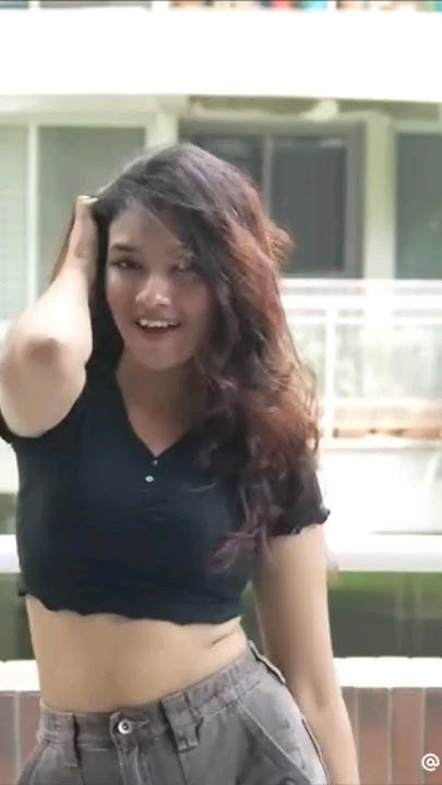 Shanti Rehman Nazia New dance video - YouTube