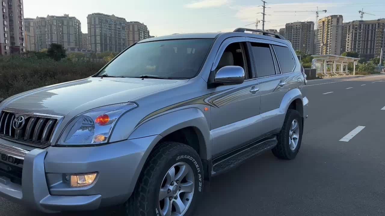 這一代的LC120是最經典的 - YouTube