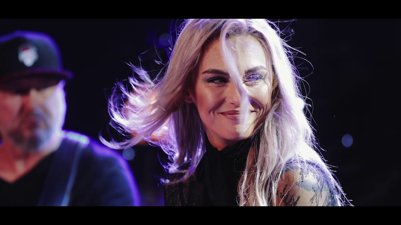 Red Lips - "Ostatni (świąteczny) Koncert " - Szczecin 18.12.2020 - YouTube