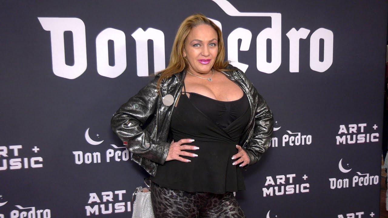 Megan Rosetti “Models Night: An Unmasked Red Carpet Fashion Event” 4k ...