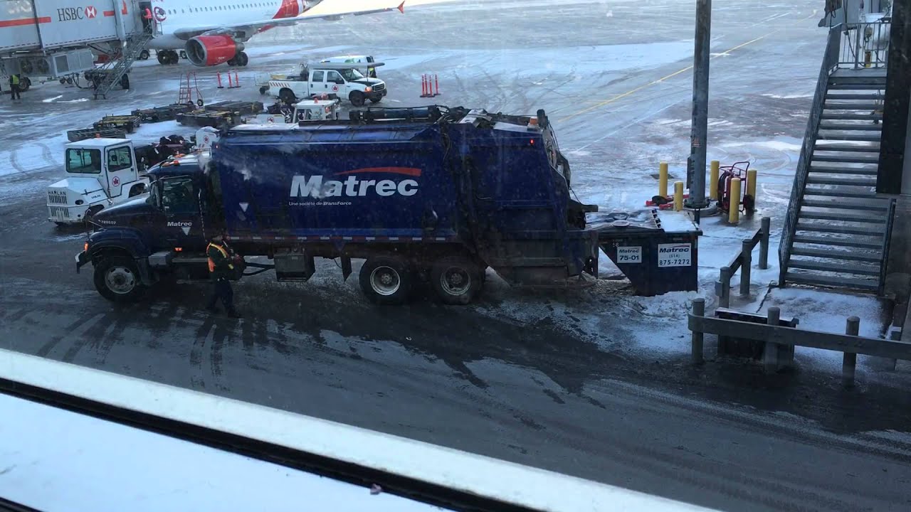 Matrec Rearloader. Montreal Airport. - YouTube
