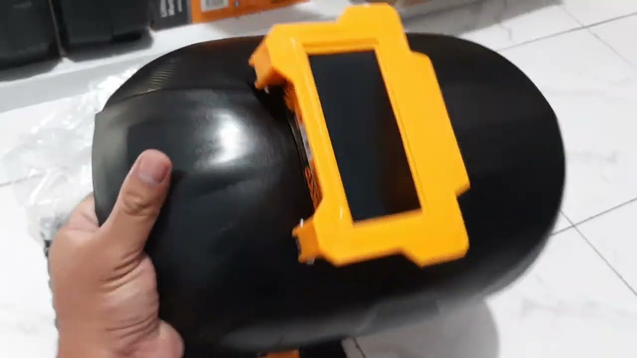 Topeng Las Welding Mask Ingco WM101 - YouTube