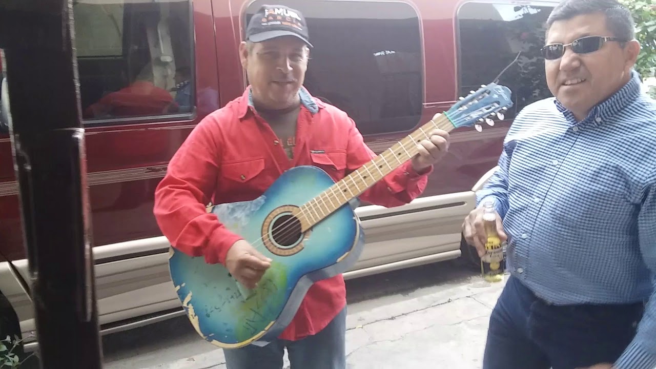Efrén Garza en Monterrey Nuevo León México having a good time - YouTube
