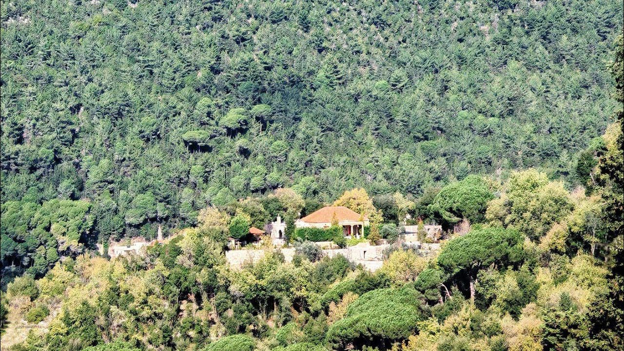 Aramoun: Roads Jounieh to Ghazir, Nabeh Al Attin, Oak Tree, Mar Rouhana ...