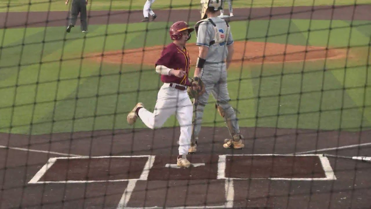 Gavin Briggs gives Science Hill walk-off win against West Ridge - YouTube