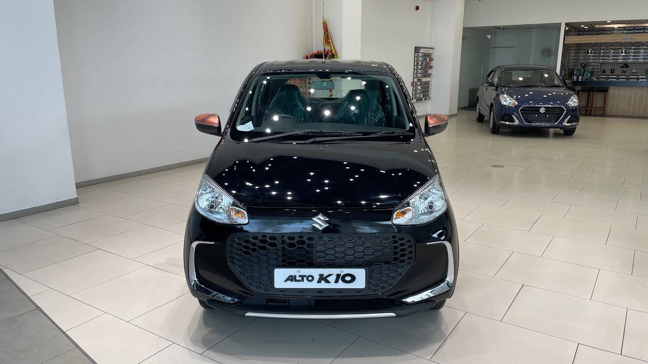 Modified Black Maruti Alto