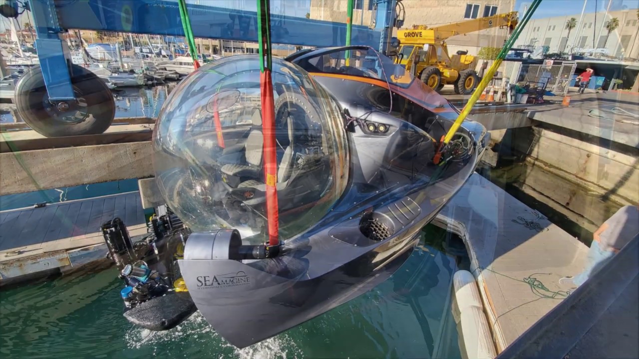 SEAmagine Aurora Submarines - Large 3 Person Interior - YouTube