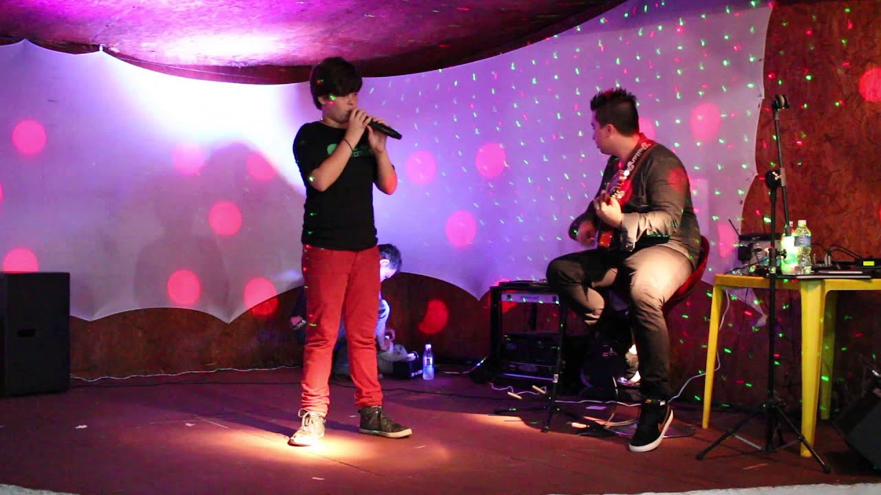 Rodrigo Junior (Cover) - Domingo de Manhã - YouTube