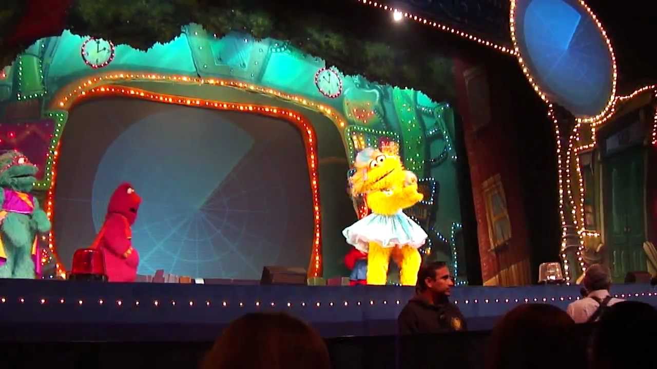 1. Elmo's Super Heroes - YouTube