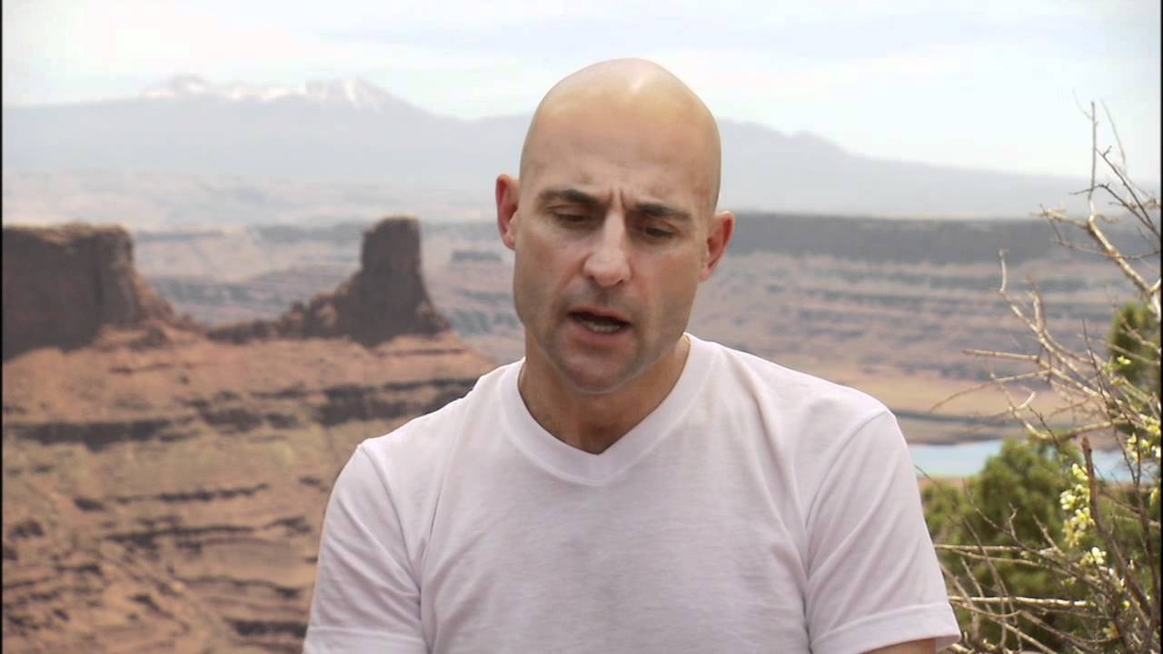 Mark Strong's Official 'John Carter' Interview - Celebs.com - YouTube