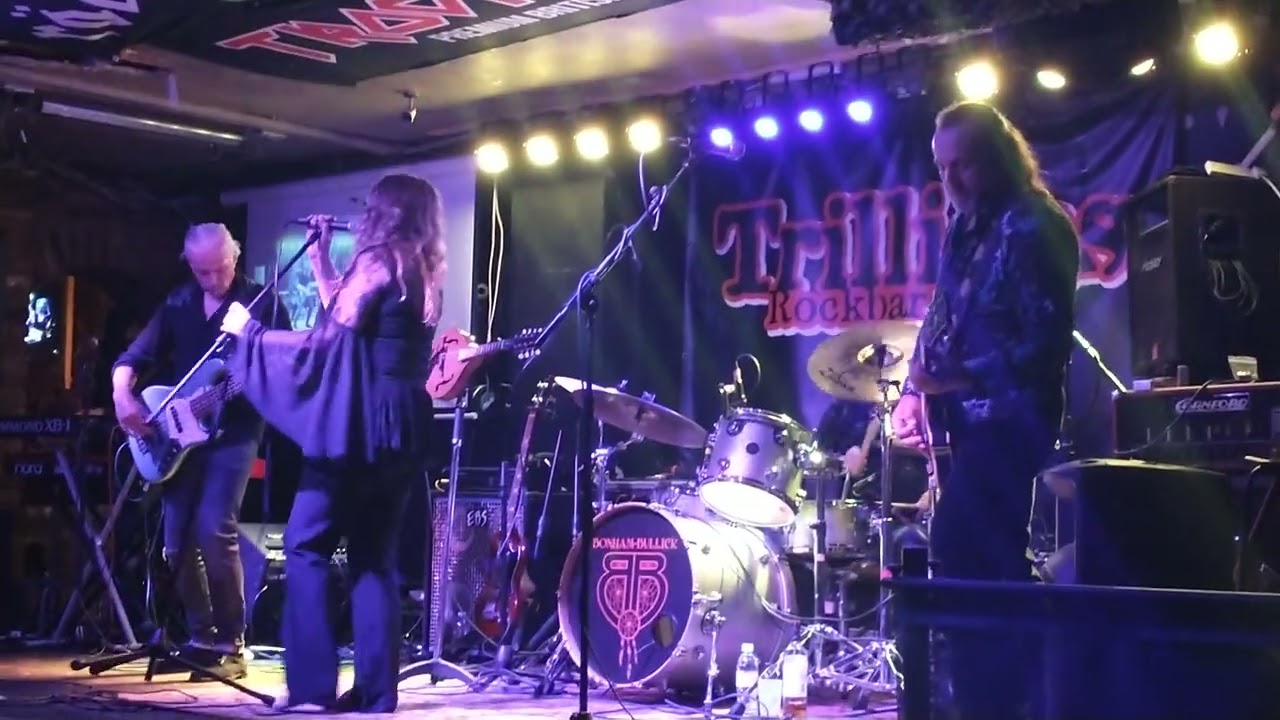 Deborah Bonham Band 30/09/22 ‎@Trillians Rock Bar - YouTube