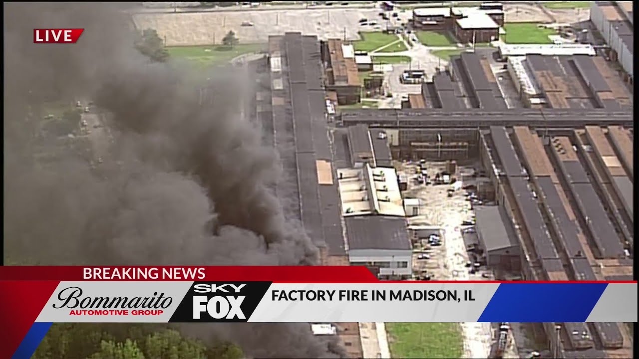 Large factory fire in Venice, Illinois - YouTube