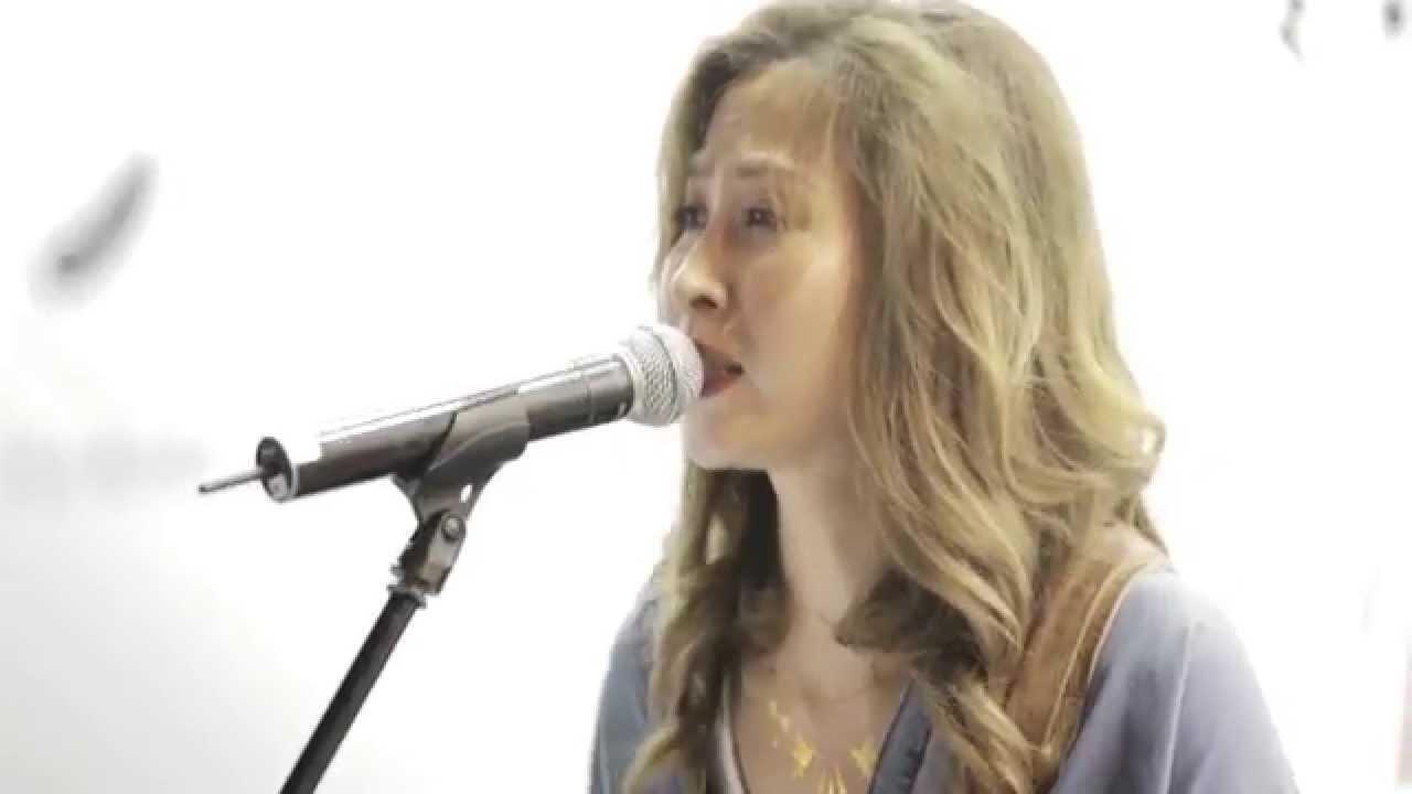 隨心流浪 Busking Tour - 尖沙咀站花絮 - YouTube