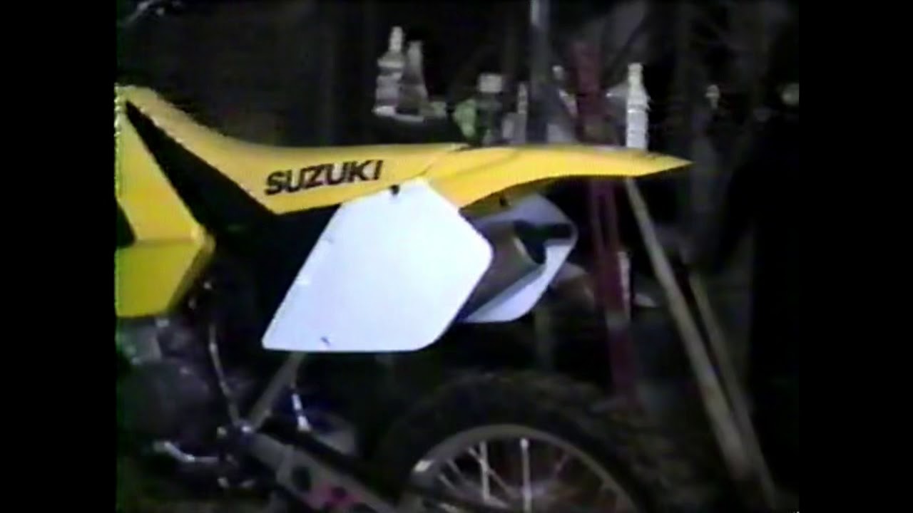 My 1996 Suzuki RM125 - YouTube