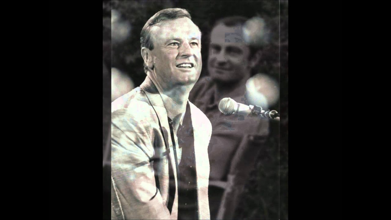 Bryden's Song - Peter Allen - YouTube