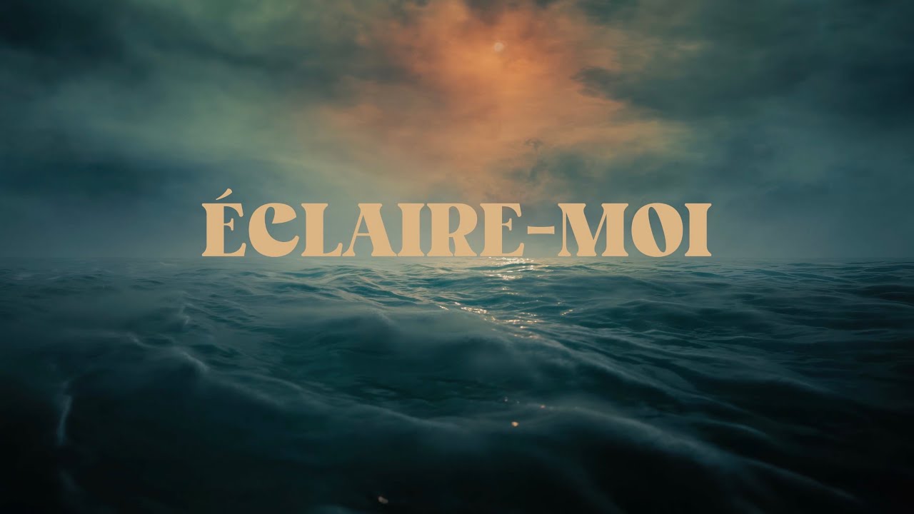 VOLODIA - Éclaire-Moi [Lyrics Video] - YouTube