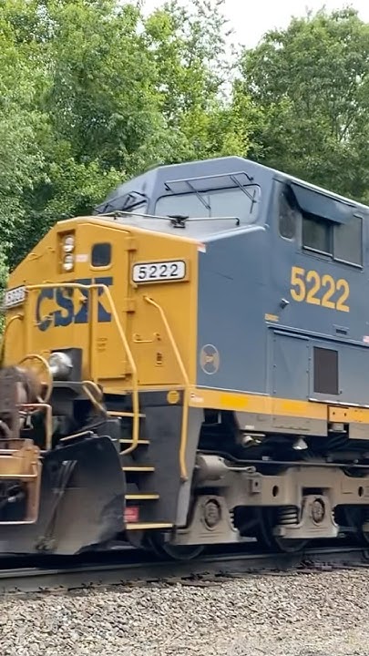 Fresh CSX #5222 in YN3C trails on CSX I022 - YouTube