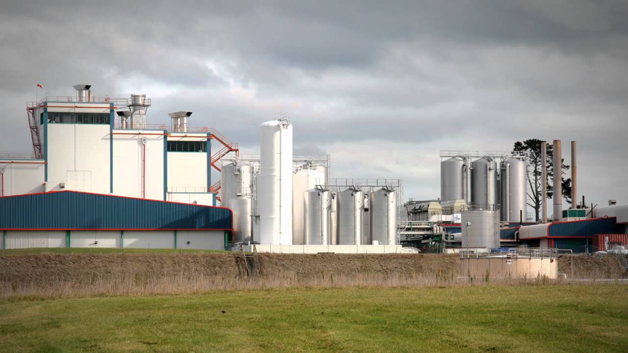 The big cheese of Lichfield - Roadside Stories - YouTube