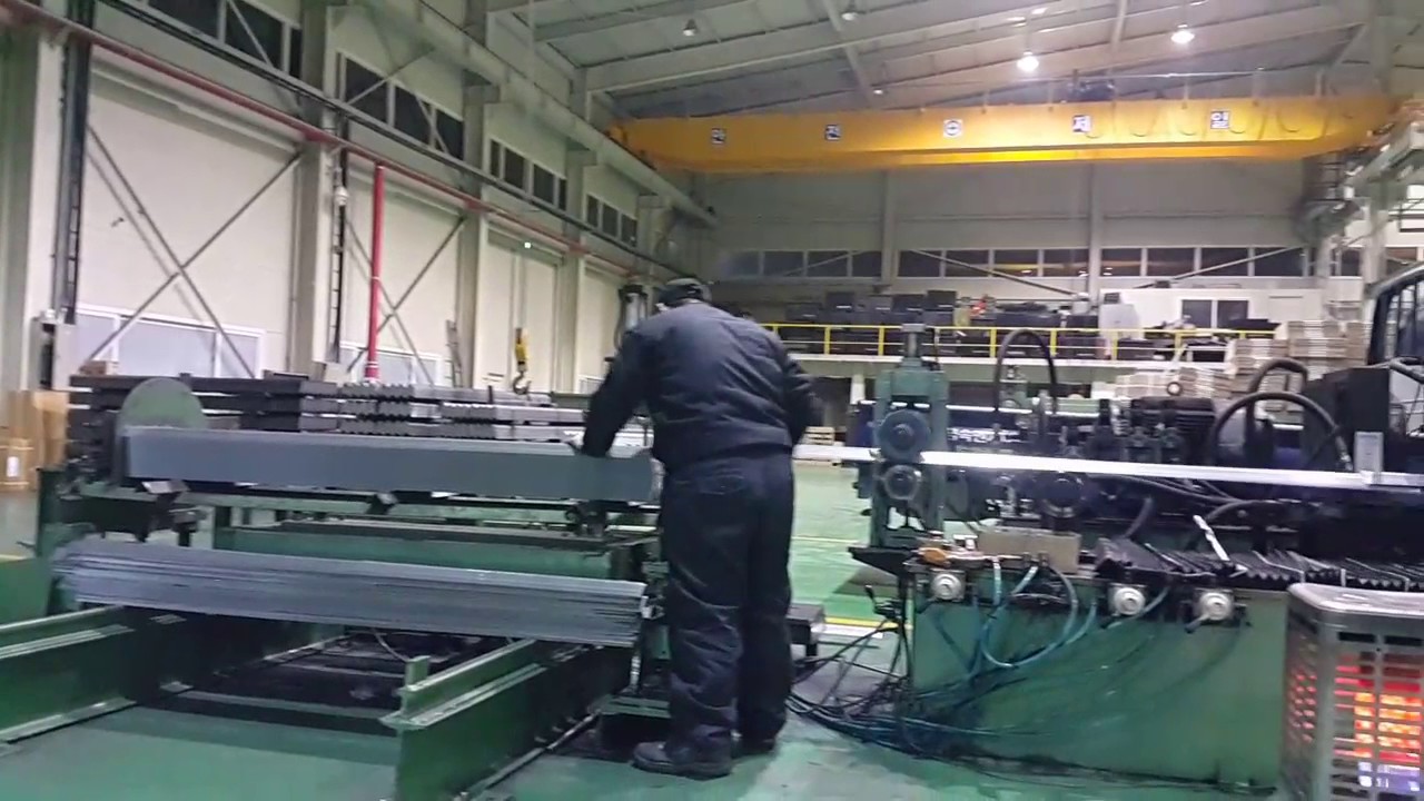 PABRIK PRESS DAN METAL DI KOREA - YouTube