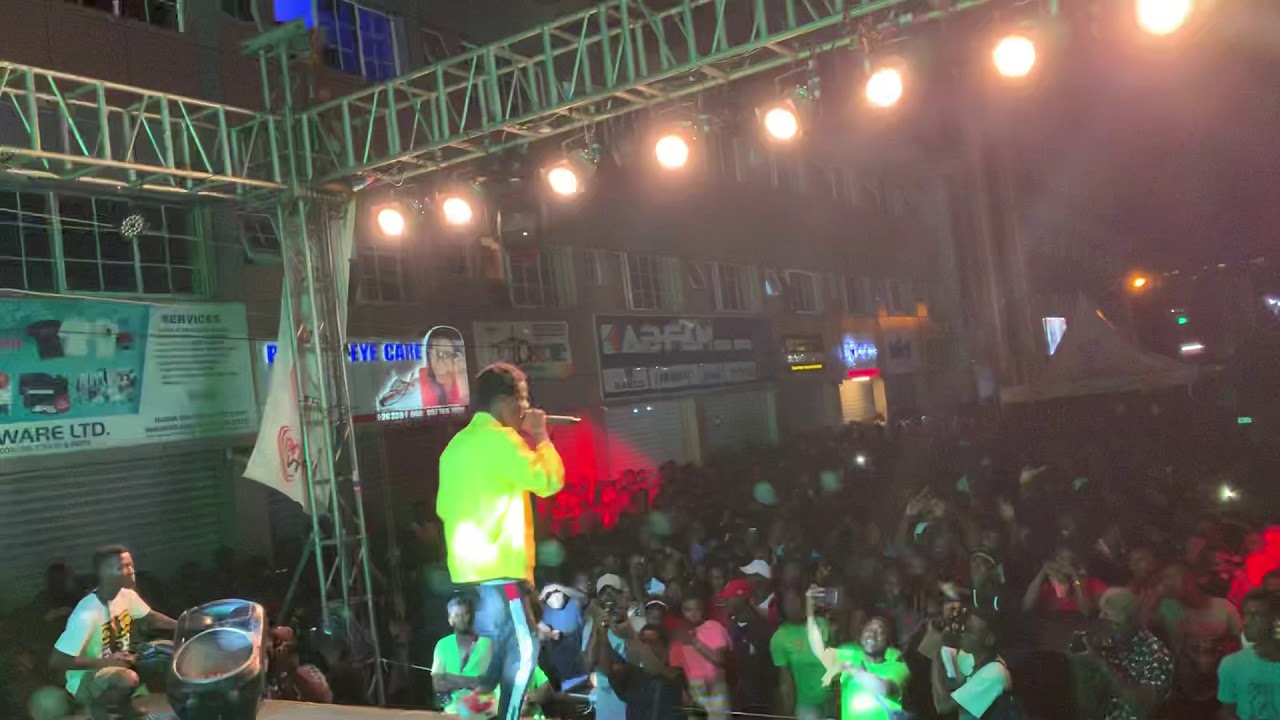 D Jay performing at UPSA Akwaaba Night - YouTube