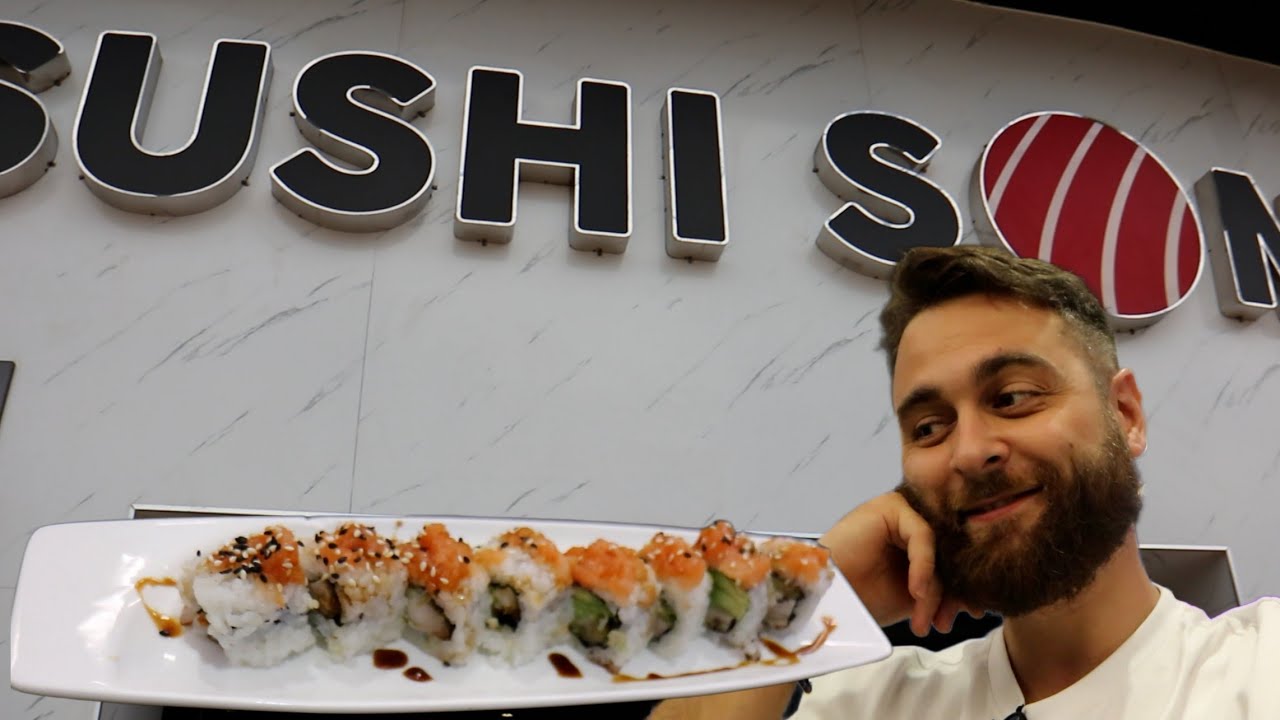 EN ESTE RESTAURANTE TE TRAEN EL SUSHI UN ROBOTA LA MESA #sushi #malaga ...