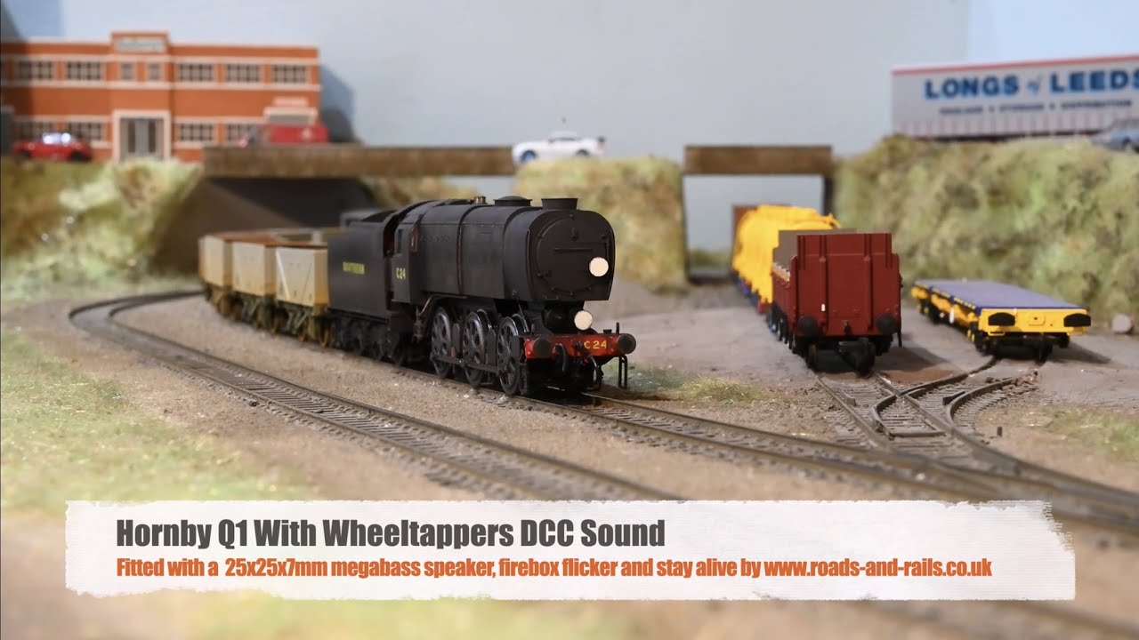 Hornby Q1 With Wheeltappers Sound And a Firebox Flicker - YouTube