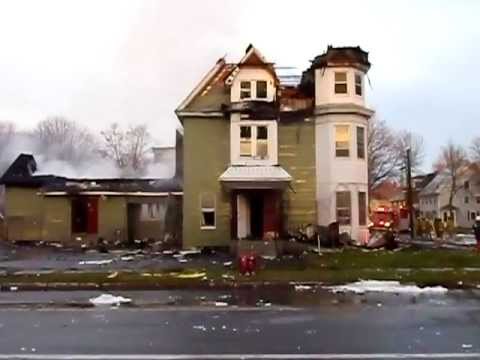 HOUSE FIRE AT THE CORNER OF REGENT AND CHARLOTTE STREET IN FREDERICTON ...