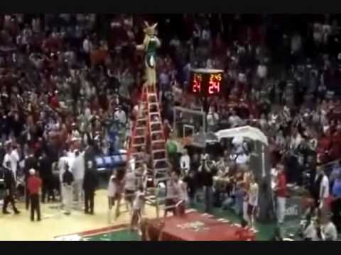 NBA MASCOT BANGO INSANE 20 FT. LADDER PLAYOFF DUNK ! ! - YouTube