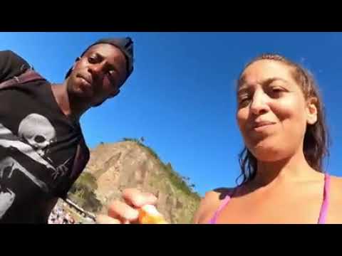 Les filles à la plage nice