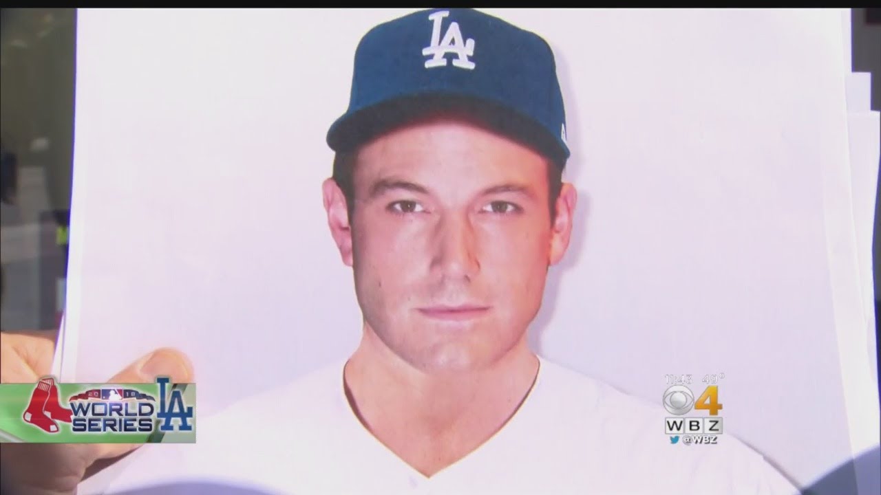 David Wade Tests Dodgers Fans' Knowledge - YouTube