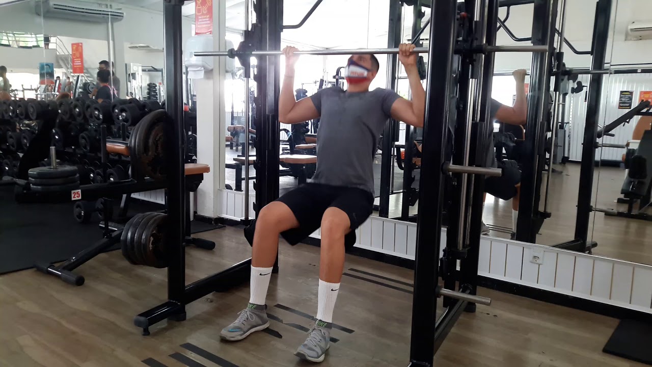 BARRA FIXA NO SMITH PEGADA PRONADA - YouTube