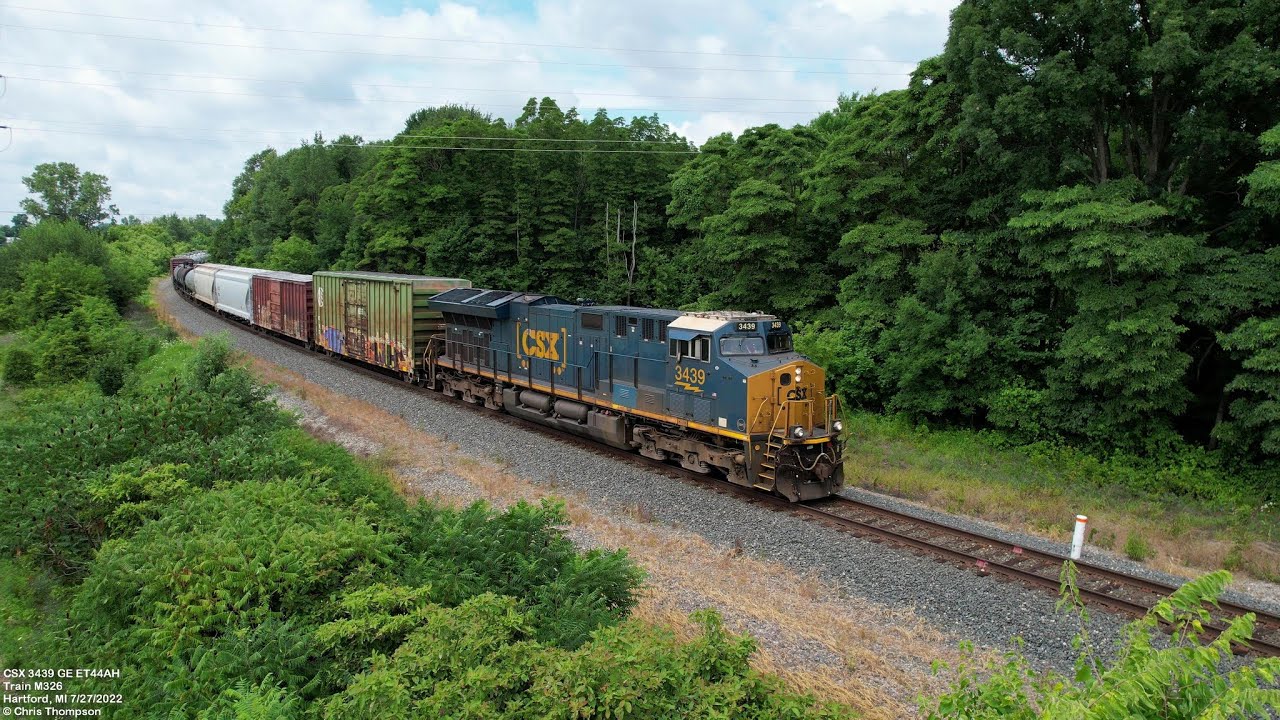 CSX 3439 Hartford, MI 7/27/22 Train M326 Edit - YouTube