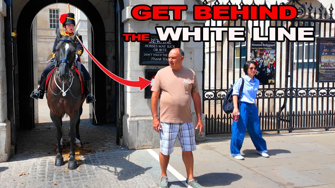Caught on Camera: Guard Orders Tourist Out of The White Box.! - YouTube