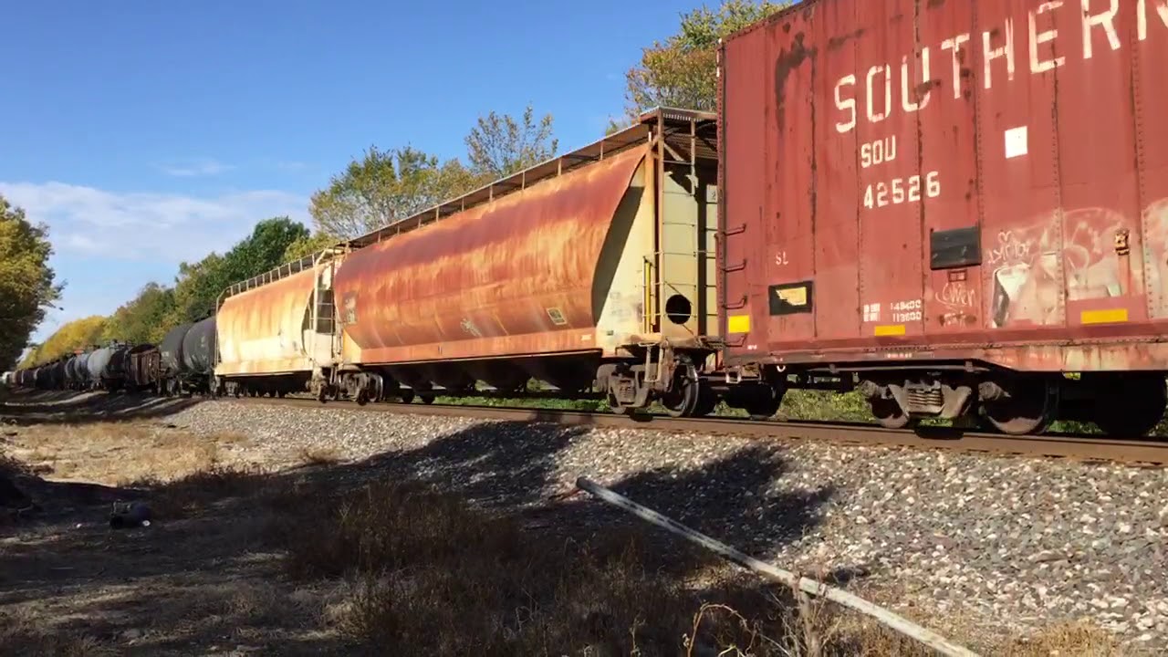 Norfolk Southern Freight Train 23 - YouTube