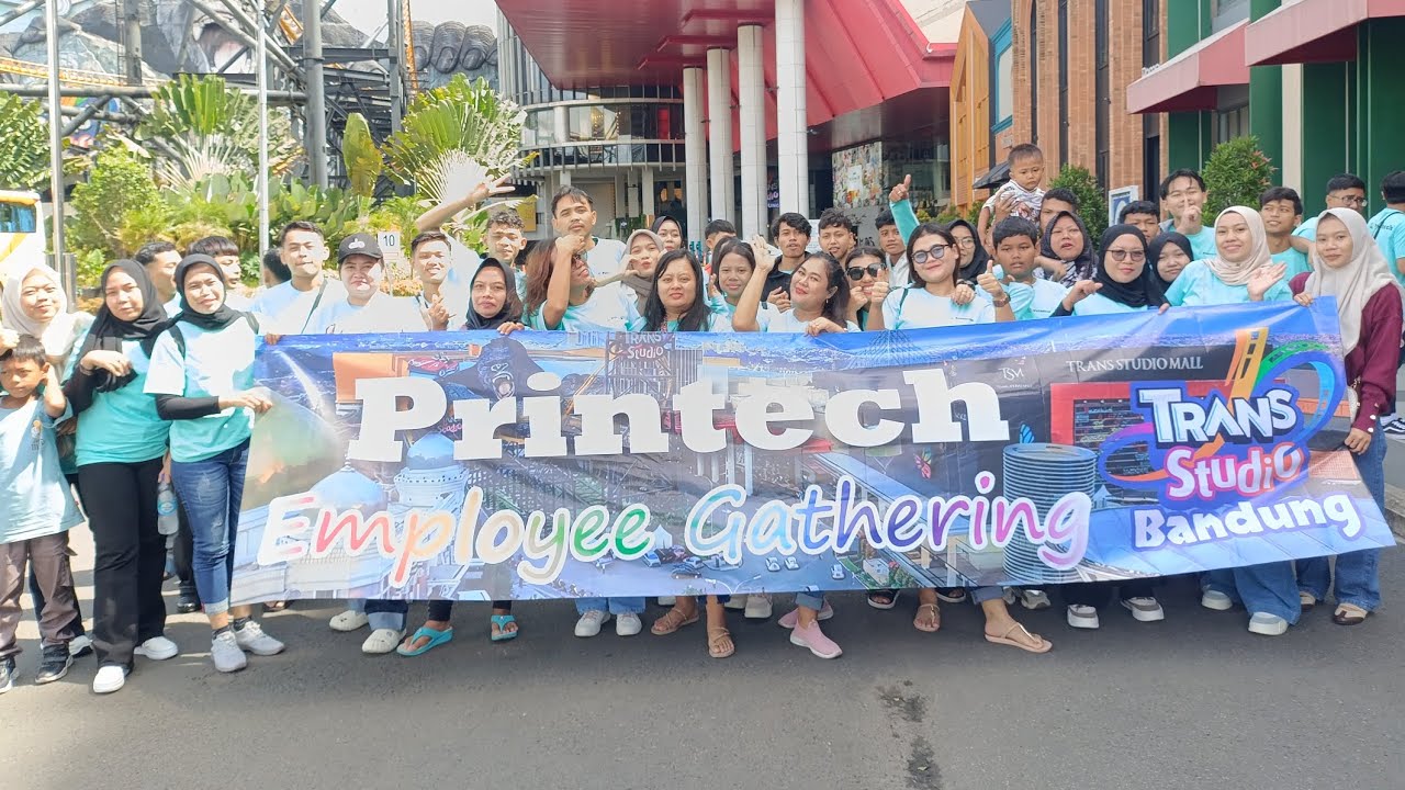 PT OJI PRINTECH Employee Gathering TRANS STUDIO BANDUNG - YouTube