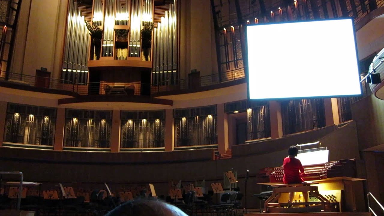 SG50 NDP Concert - Pipe Organ - Beethoven - Ode to Joy 5of17 [HD] - YouTube