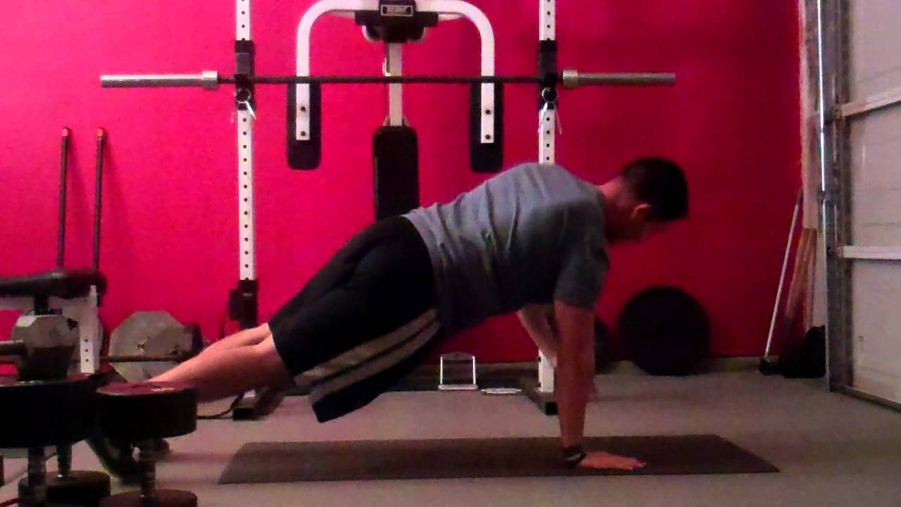 Plank to High Reach - YouTube