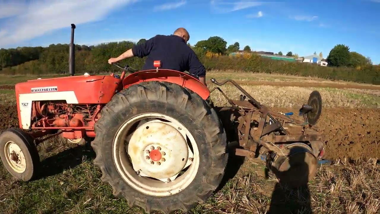 1969 McCormick International Harvester 276 2.4 Litre 4-Cyl Diesel ...