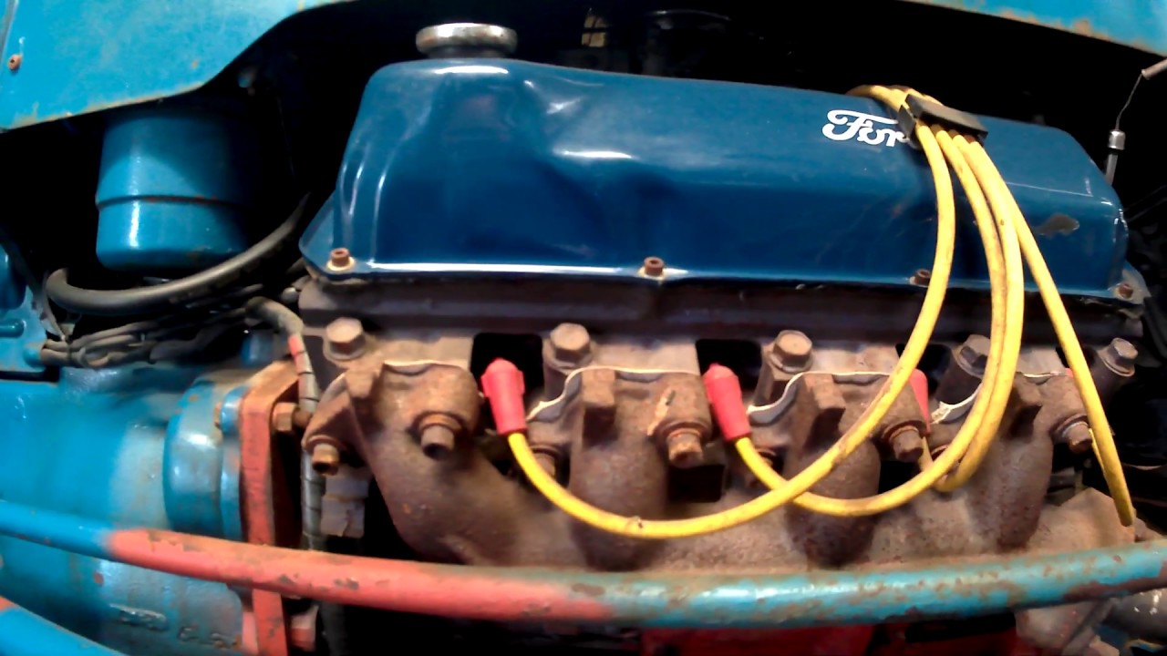 1958 Fordson Dexta 6.6 Litre V8 8-Cyl Petrol Tractor (250 HP) - YouTube