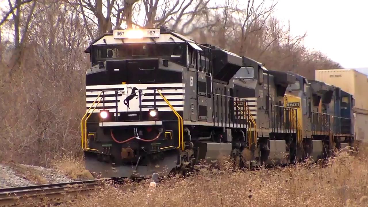 Eastbound intermodal with NS 1167 up front and CSX 7778 & CSX 4713 in consist!! - YouTube