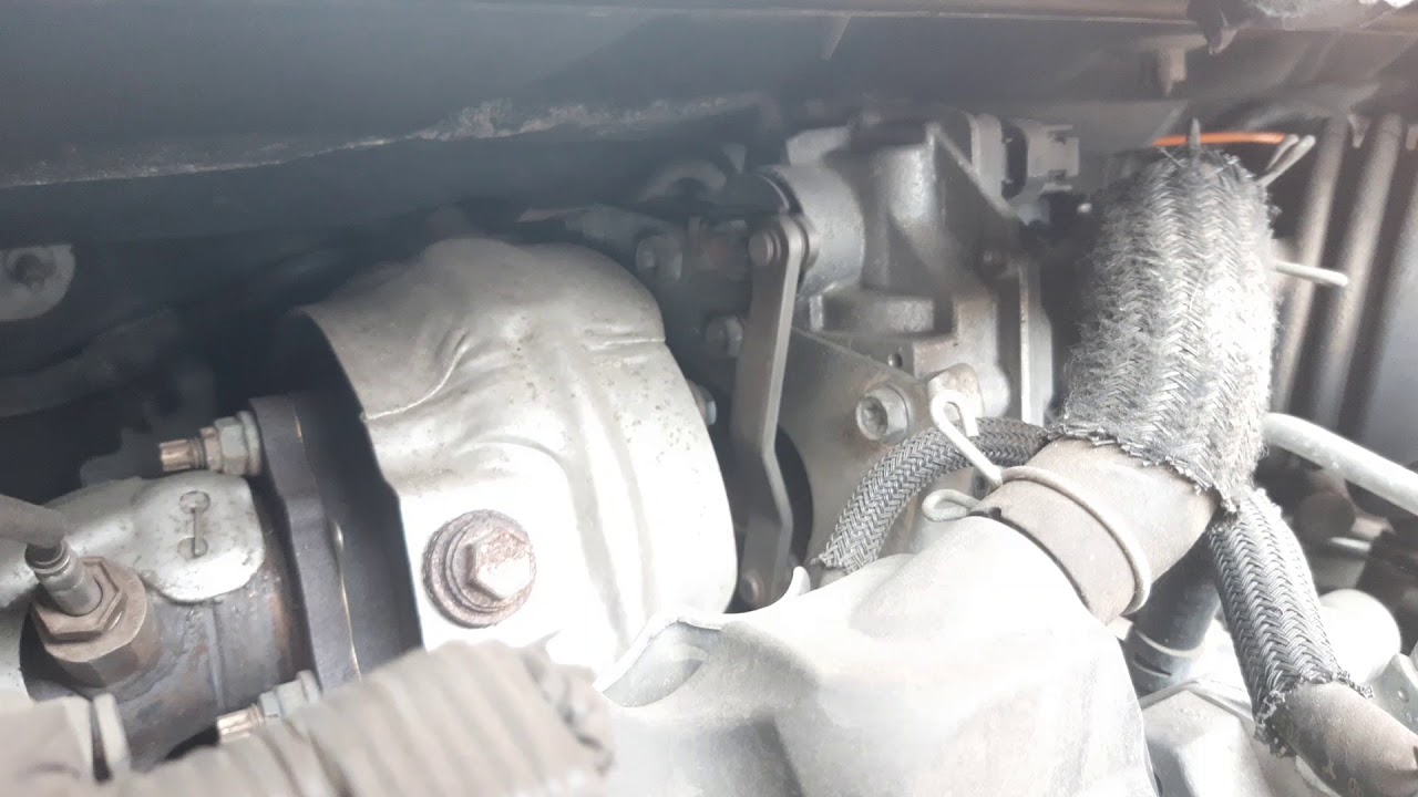 Avensis D4D Turbo stutter - YouTube