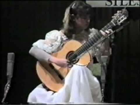Rare Guitar Video: Nicola Hall plays Mertz Hungarian Fantasy - YouTube