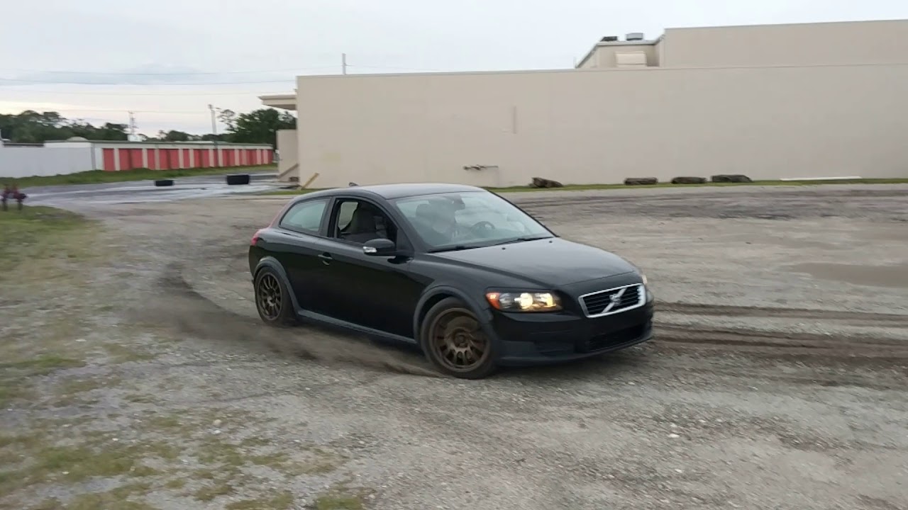 Volvo c30 awd - YouTube