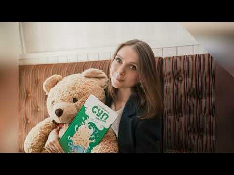 Видеобеседа "Новое имя на обложке! «Линия души» Юлия Симбирская!" - YouTube