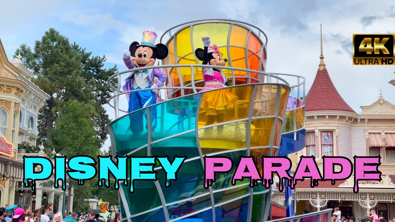 Beautiful Disney Parade 🤩| Disneyland Paris | 4K | HD| Walt Disney ...