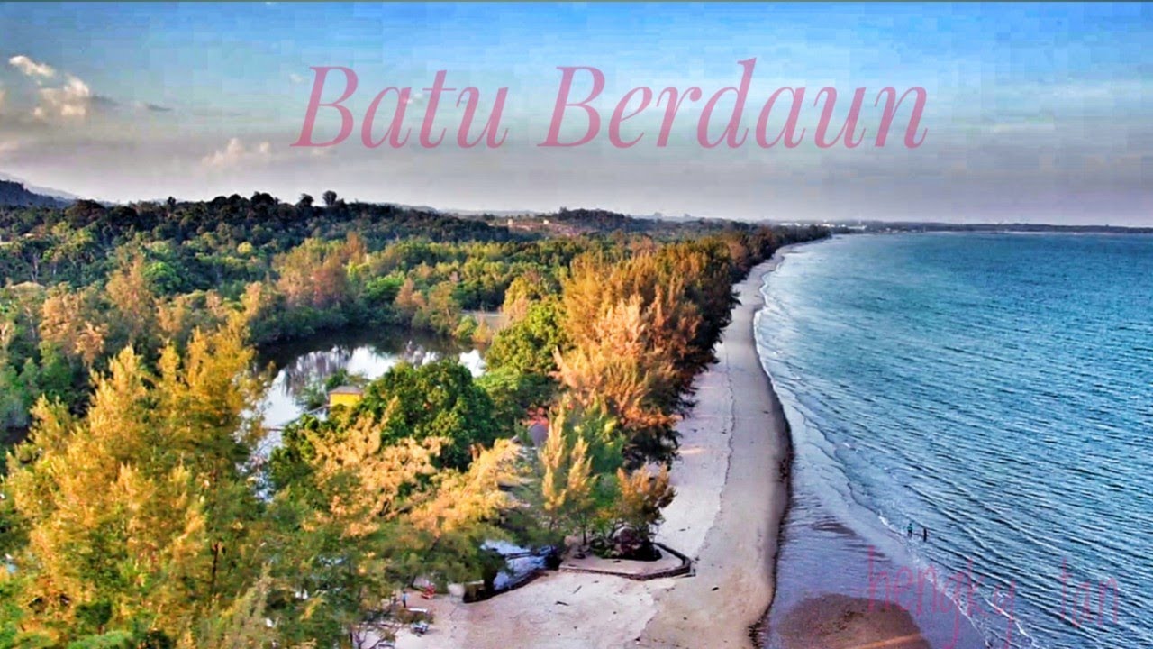 Pantai Batu Berdaun Dabo Singkep - YouTube