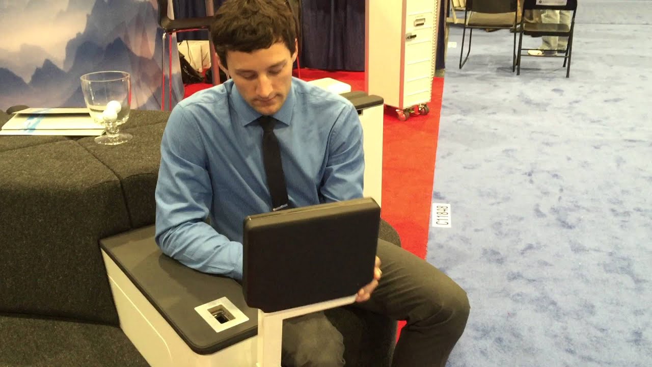 Front Row Seat IFE - YouTube