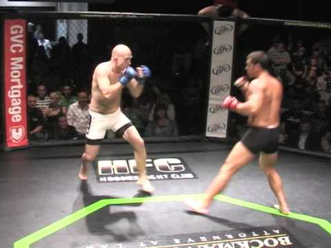 Craig Fruth vs James Clayburn - YouTube